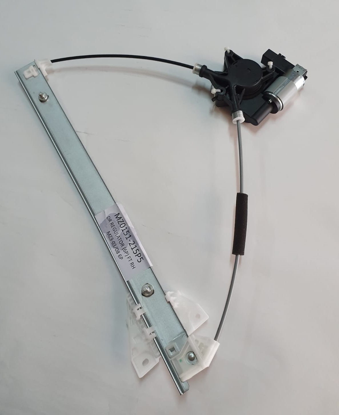 MAZDA3 WINDOW REGULATOR WITH MOTOR RH
